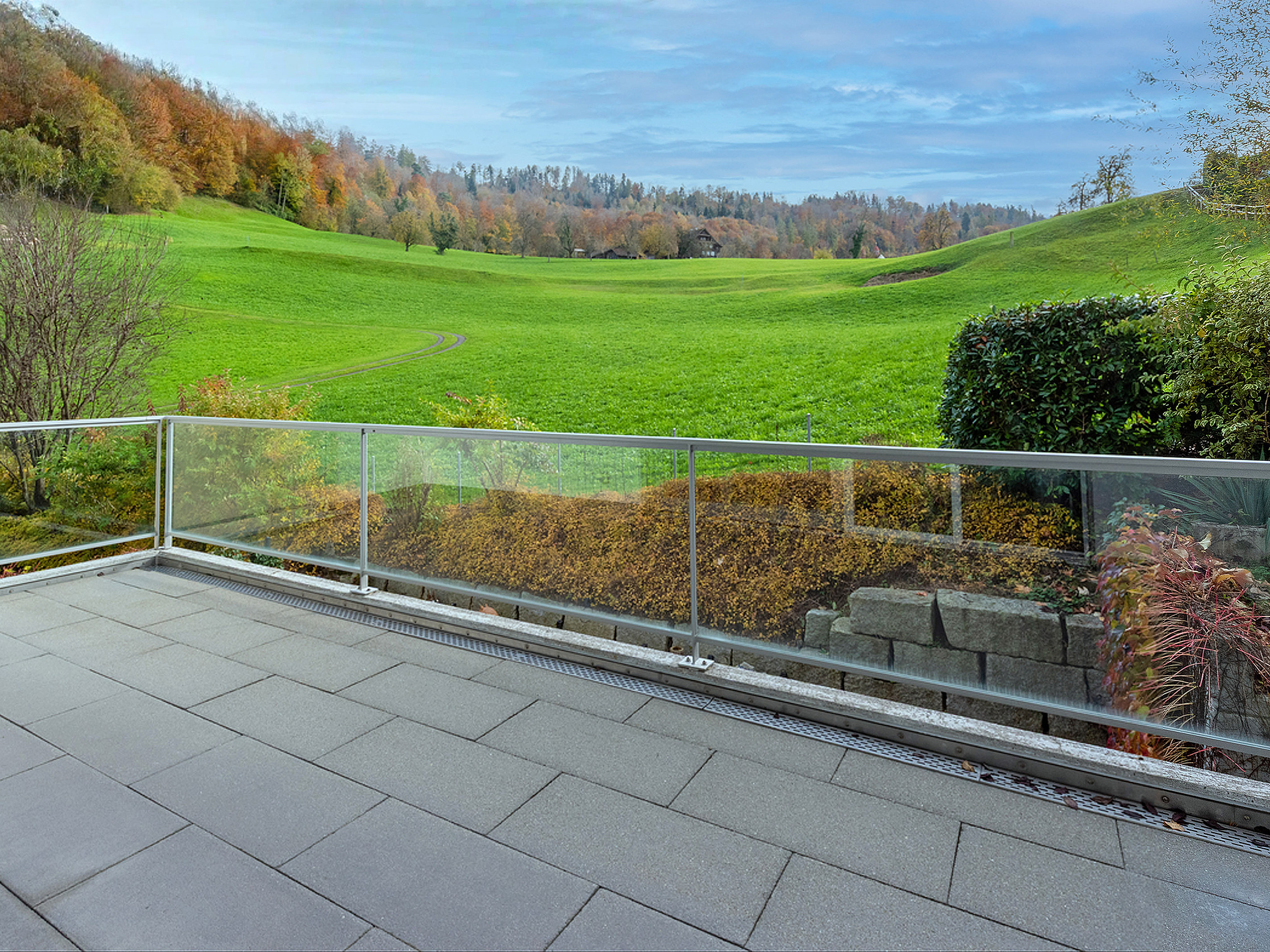 8.5‑Zi-Garten-Maisonette – Ruhige Lage – direkt an der Natur – 6300 Zug ...